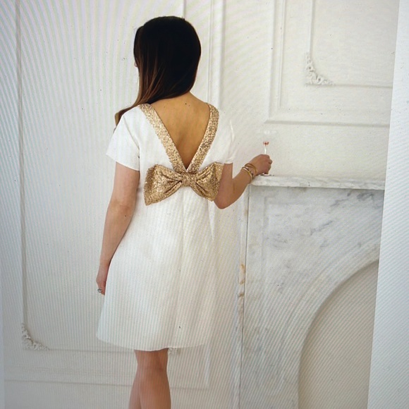 Sail to Sable | Dresses | Winter White And Gold Allie Bow Back Dress ...